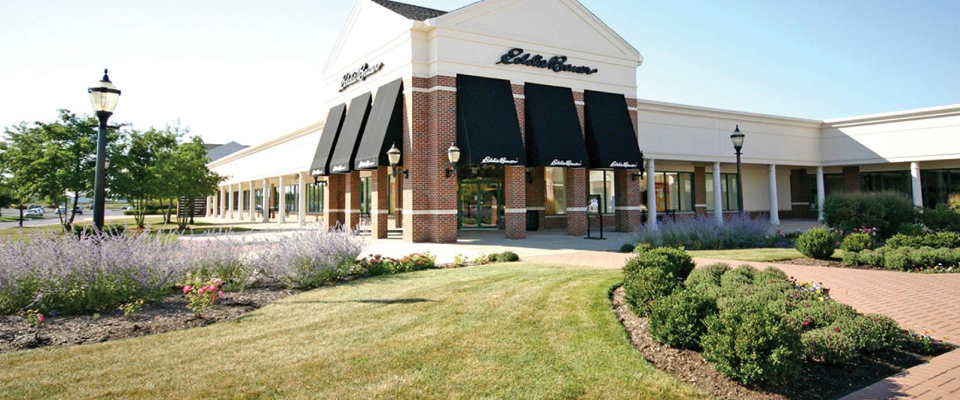 Exploring the Top-Rated Shopping Malls and Outlets in Crystal Lake ...